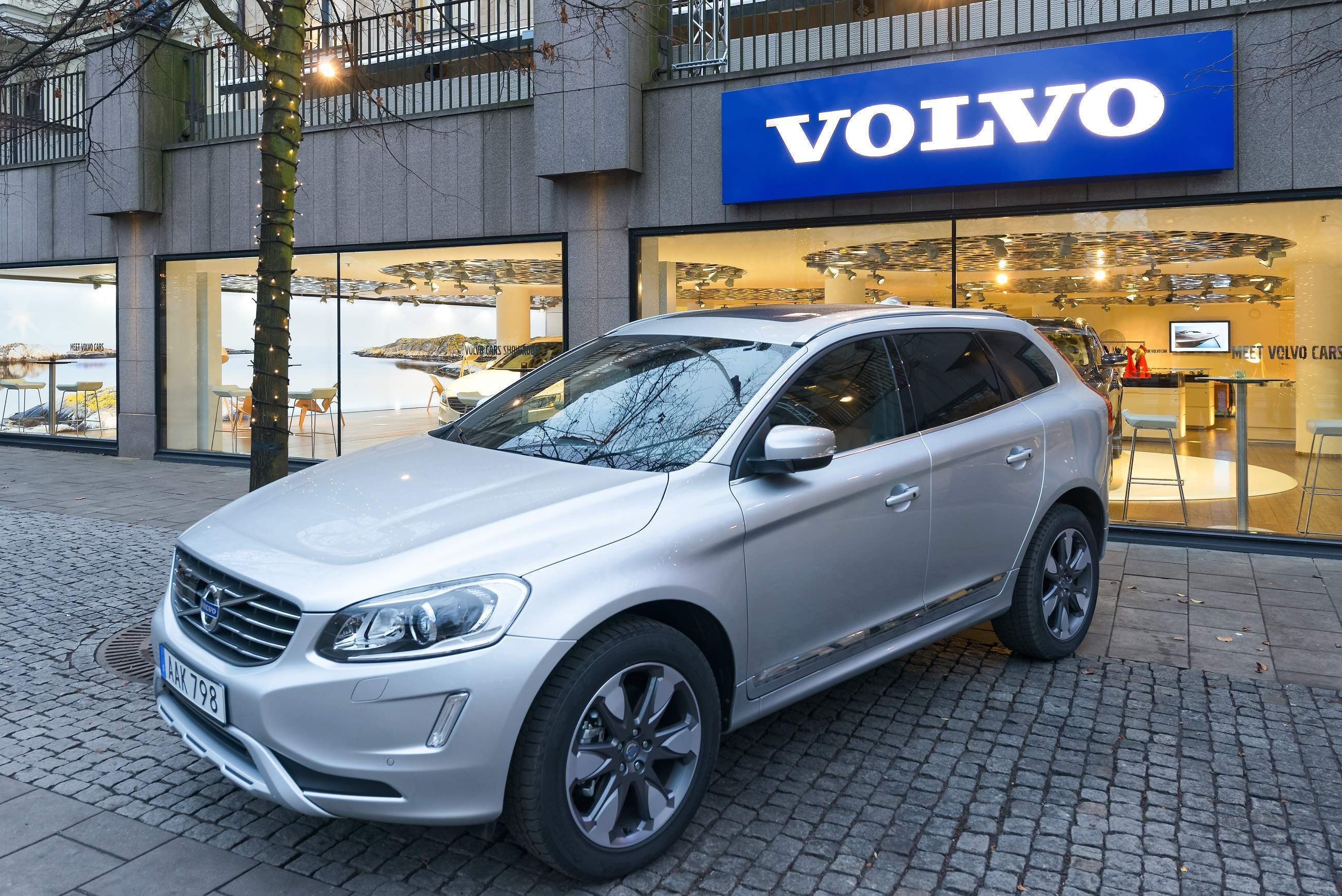 Volvo becomes first major car brand to go all electric - Verdict