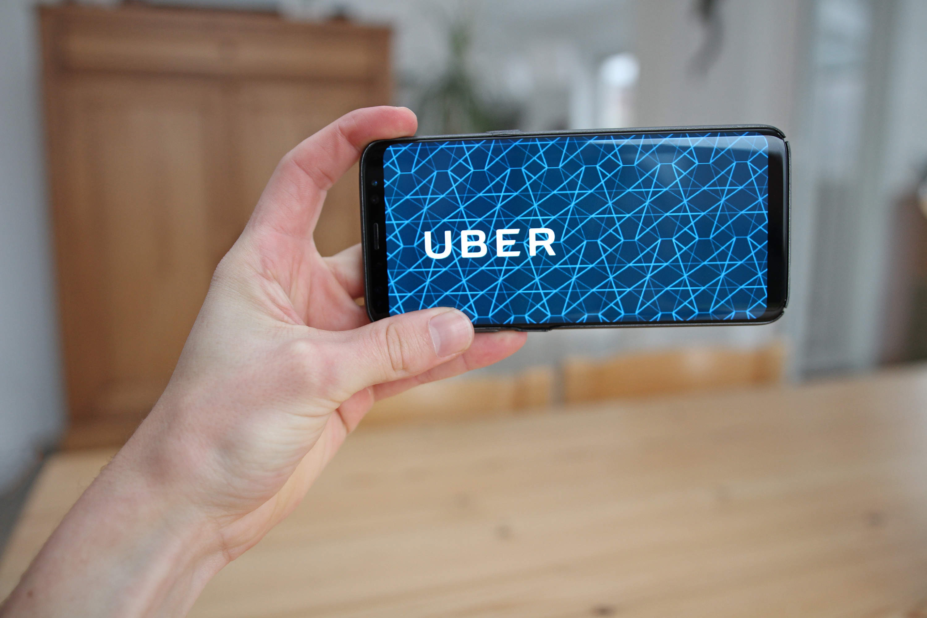 Uber adds negligence lawsuit to its list of problems following data ...